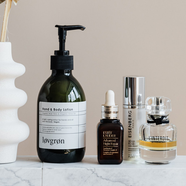 Cosmetics - Aqua Clean